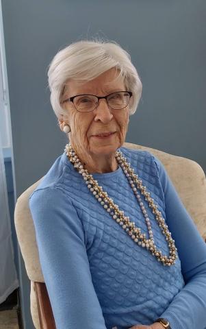 Maureen Anne Quinn (nee McCabe) - Obituaries | Coopérative funéraire de ...