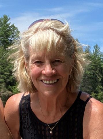 Lise Caron - Avis de décès | Coopérative funéraire de l'estrie